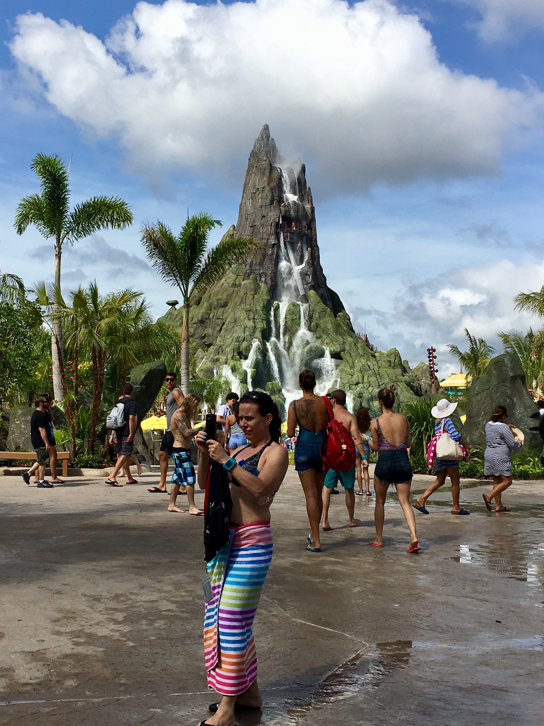 lisa and volcano | Sonia Dekker