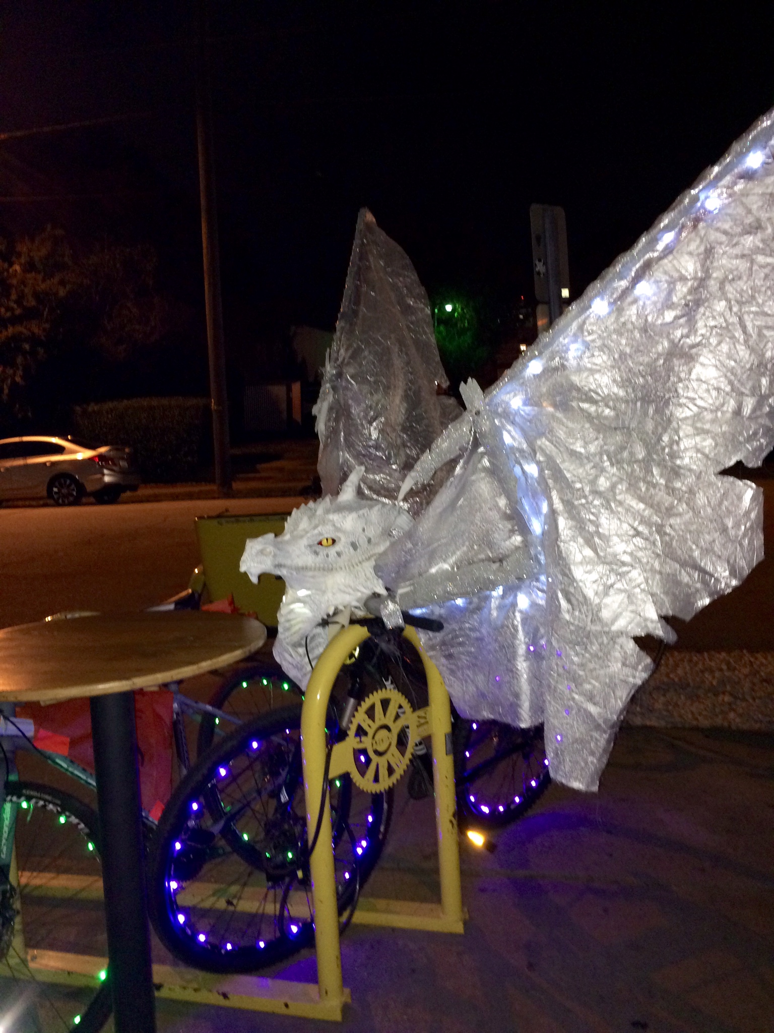 AWESOME BIKE COSTUME IDEAS Sonia Dekker awesome-bike-costume-ideas-sonia-dekker